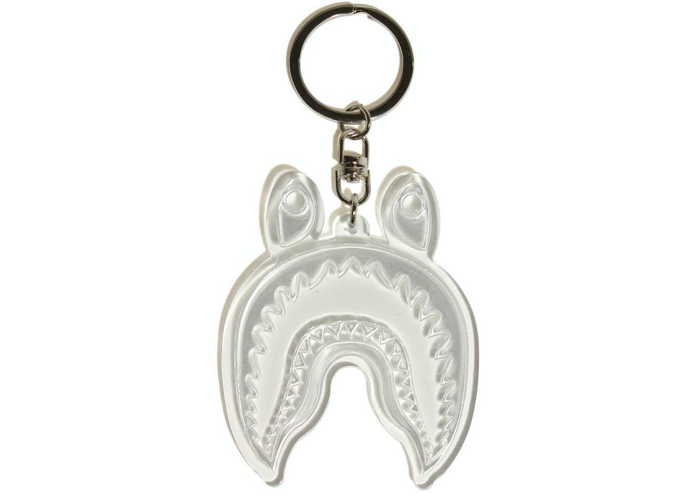 BAPE Shark Reflective Keychain White | BAPE - 슈프라이즈
