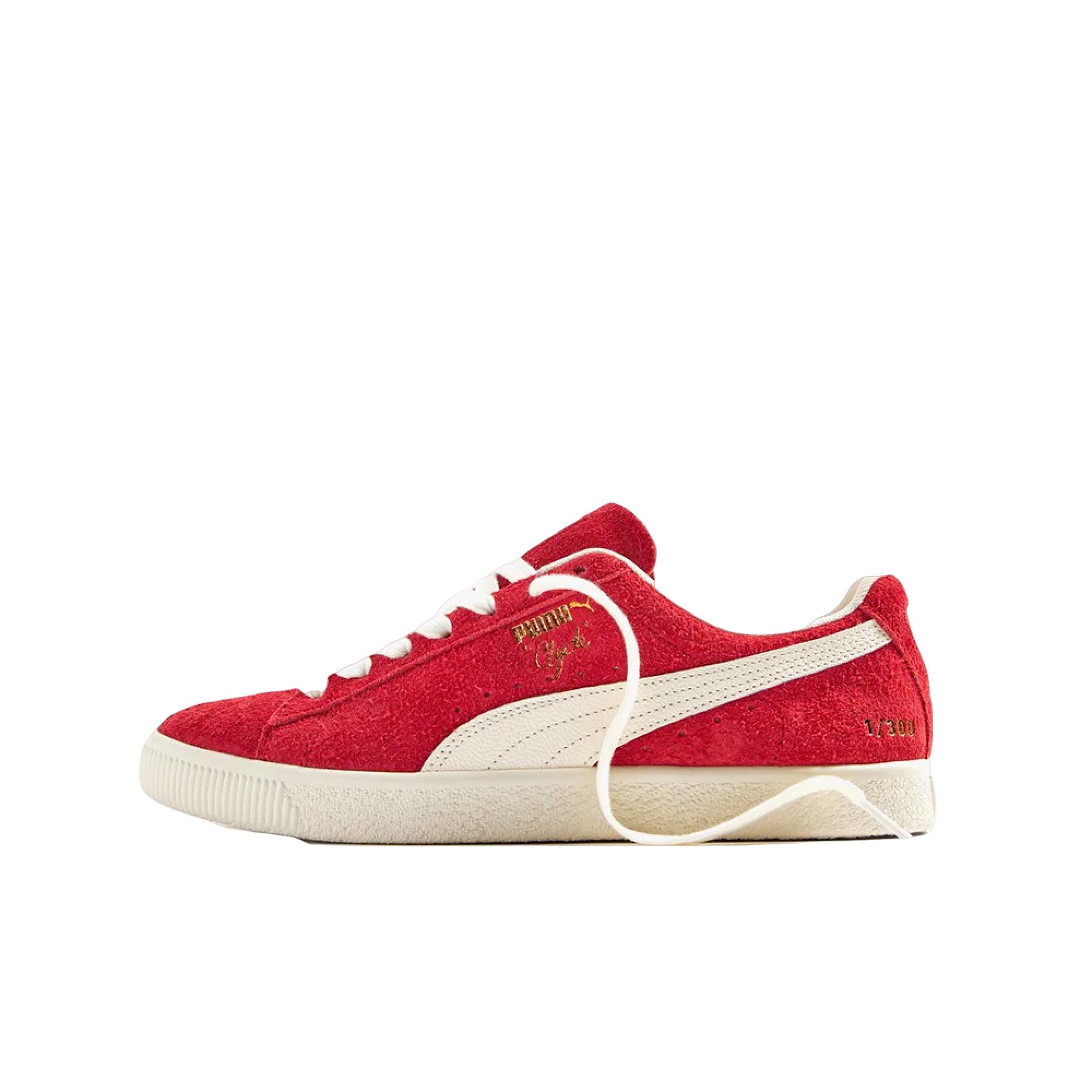엔드 x 푸마 클라이드 OG 포 올 타임 레드 프로스트 아이보리 39230202 | PUMA - 슈프라이즈