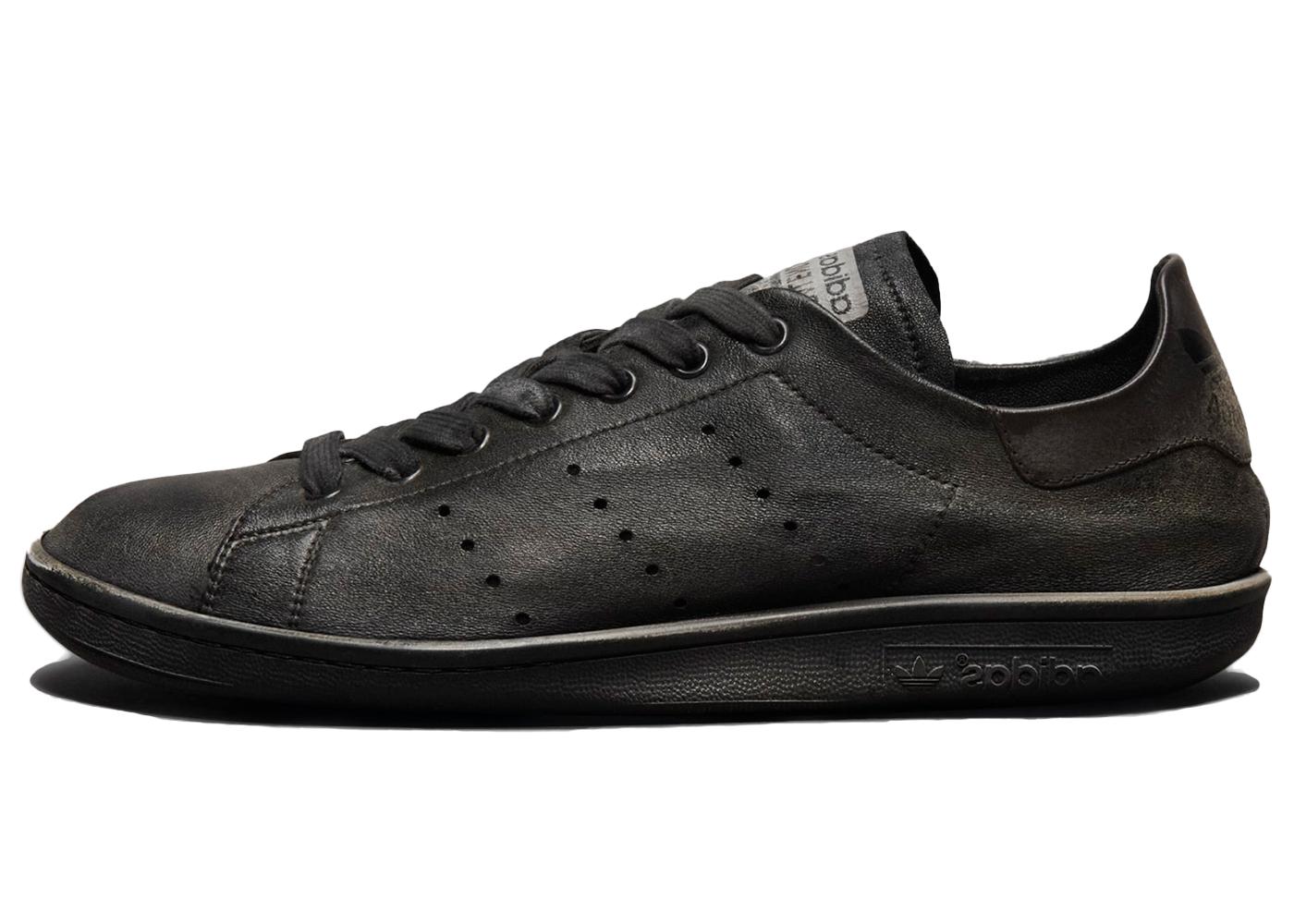 Balenciaga x adidas Stan Smith Worn-Out Black HP6779 | BALENCIAGA - 슈프라이즈