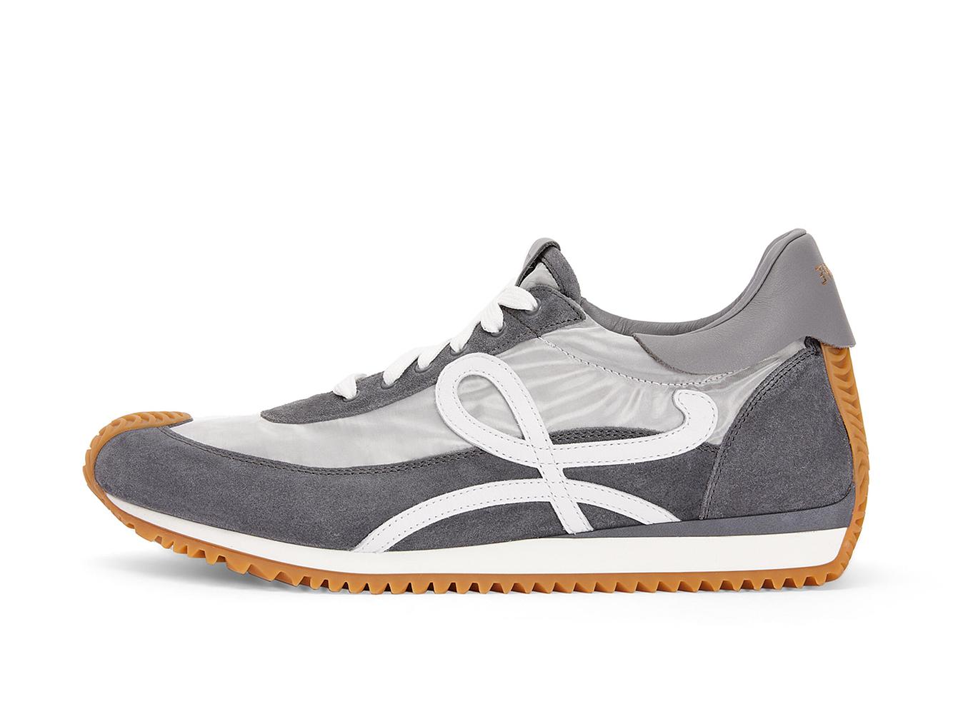 Loewe Flow Runner Low Silver Grey Gum M816282X49-1403 | LOEWE - 슈프라이즈
