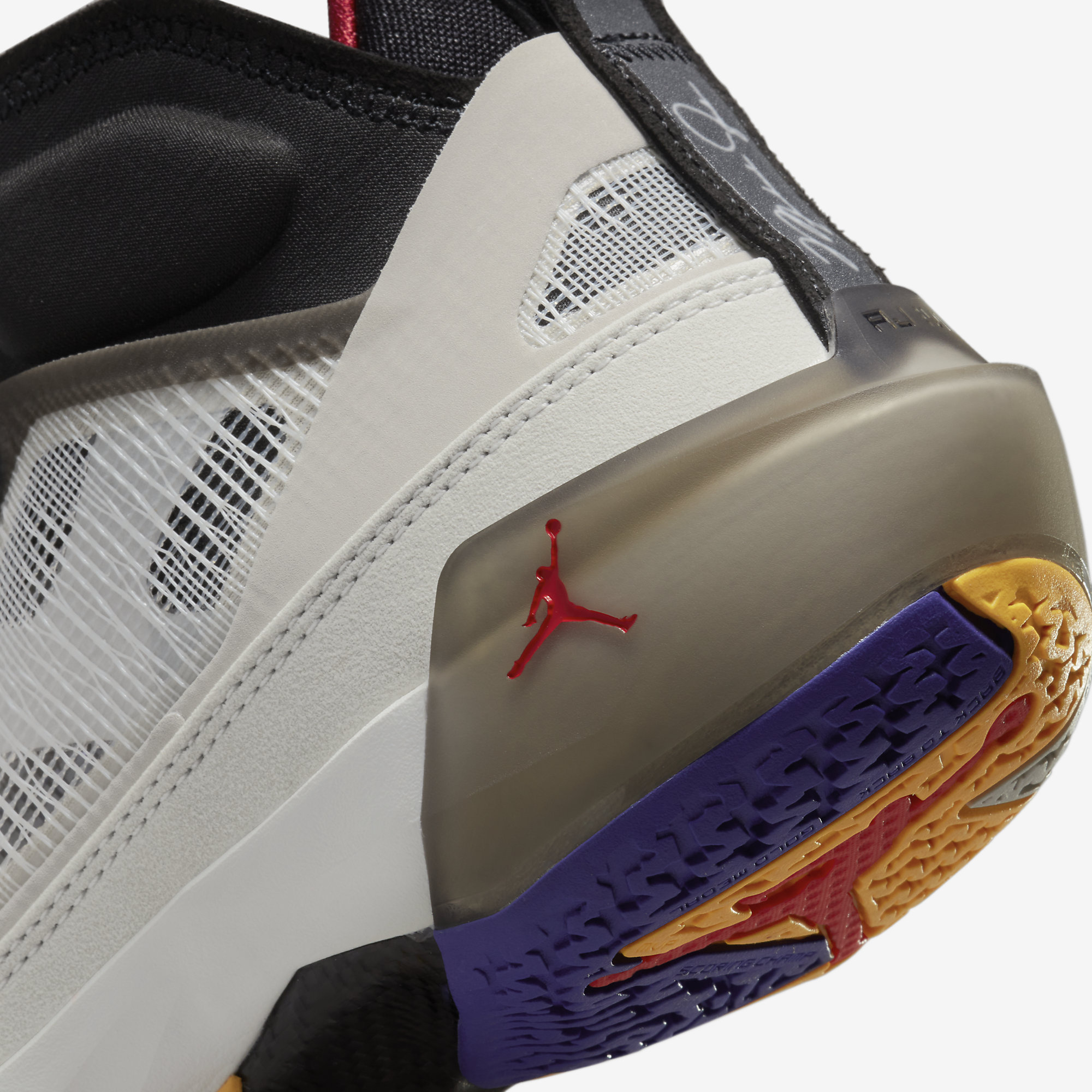 에어 조던 37 GS 라이트 본 블랙 DD7421-060 - 슈프라이즈