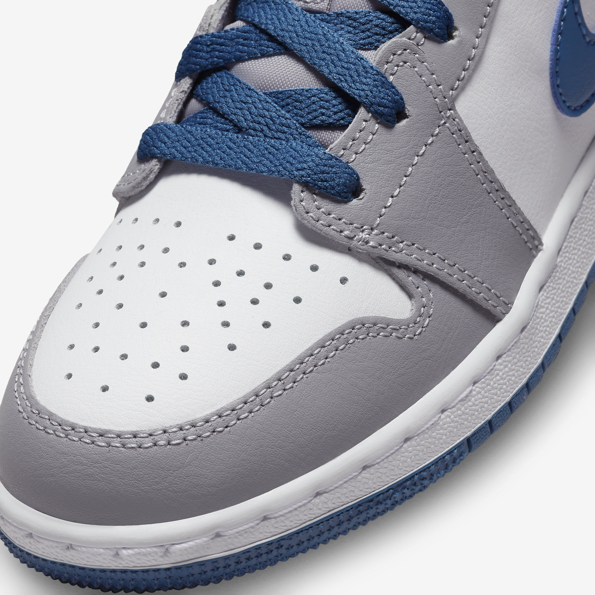 에어 조던 1 미드 GS 트루 블루 DQ8423-014 | JORDAN - 슈프라이즈