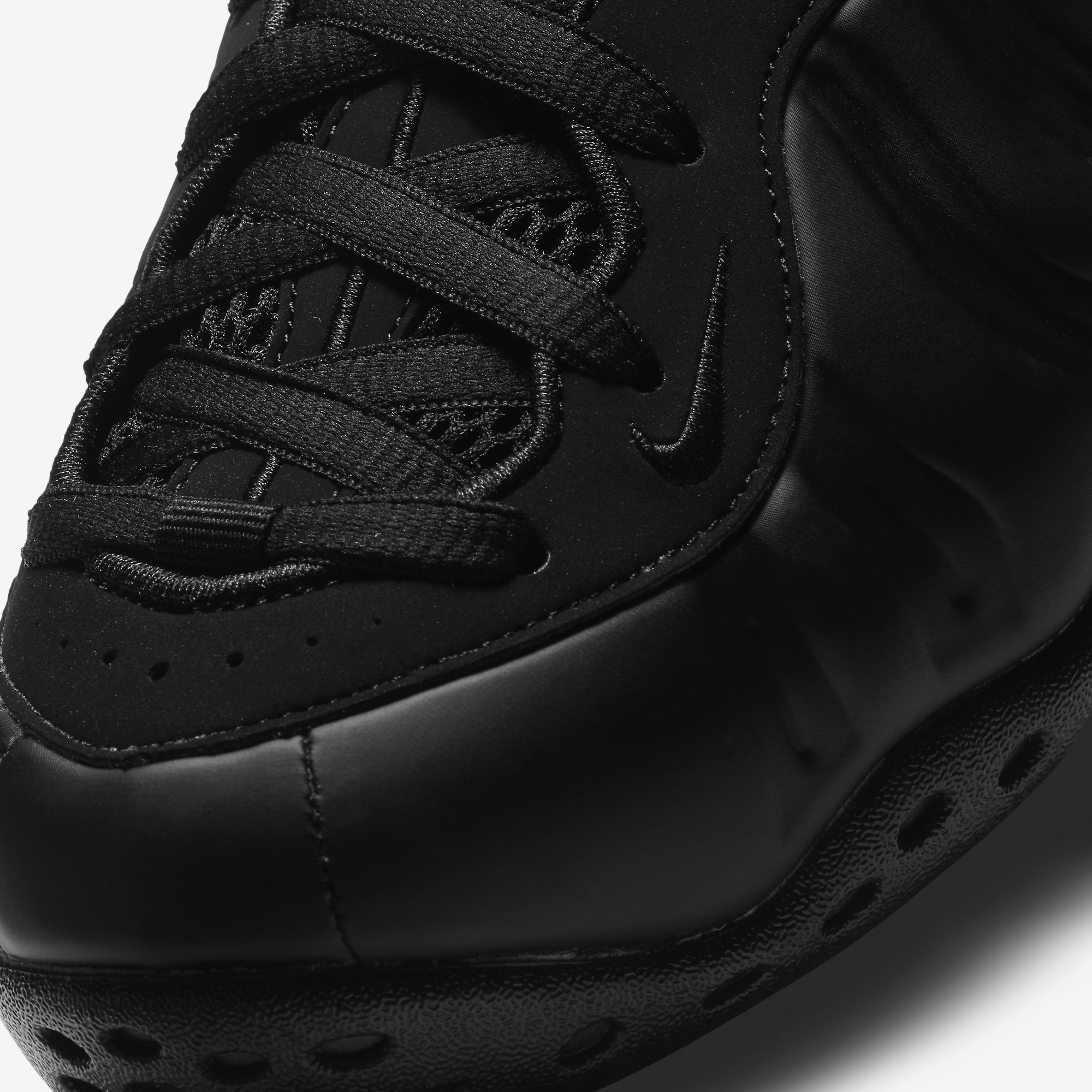 나이키 에어 폼포짓 원 앤트러사이트