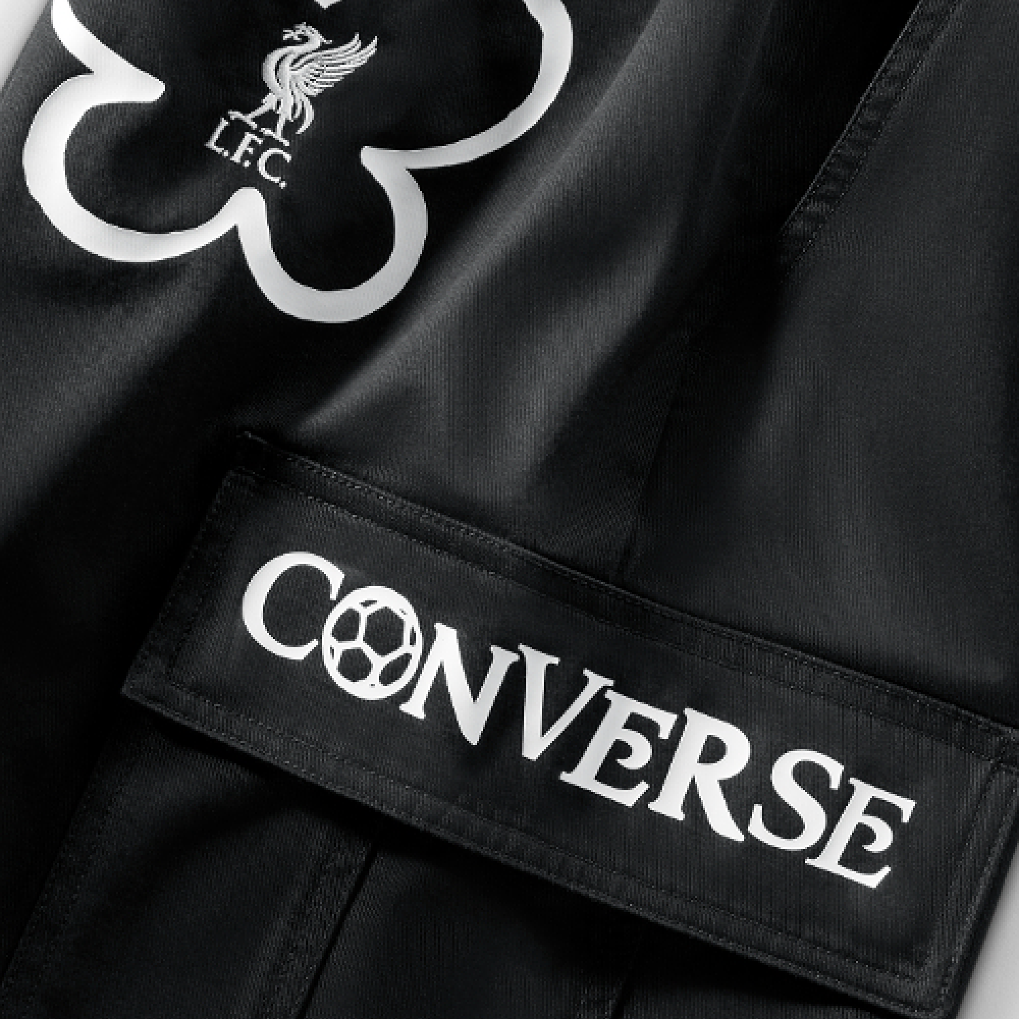 리버풀 FC x 컨버스 우븐 카고 팬츠 블랙