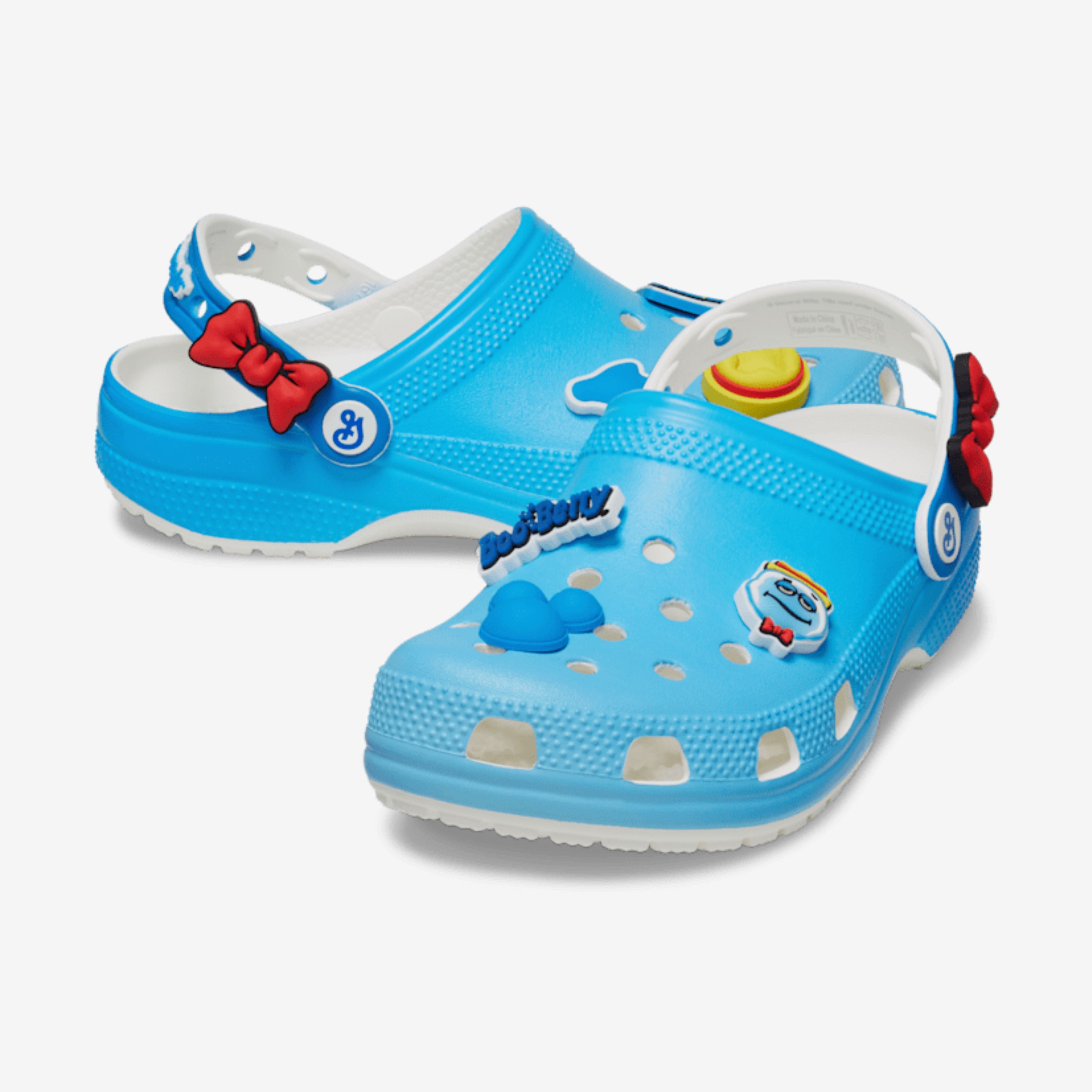 몬스터 시리얼 x 크록스 부 베리 클래식 클로그