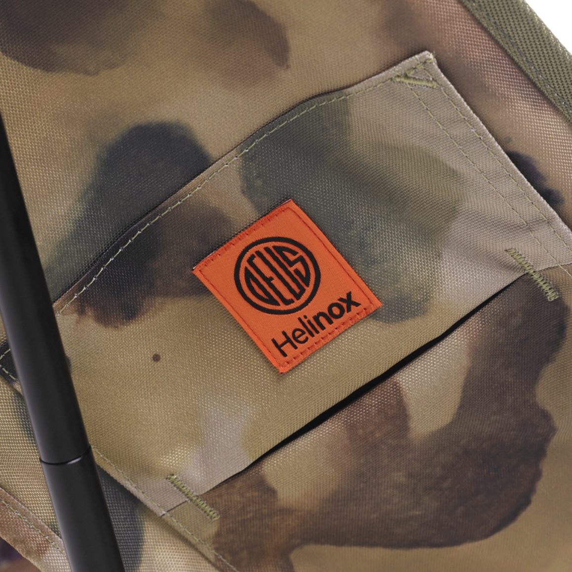 데우스 x 헬리녹스 택티컬 체어 멀티