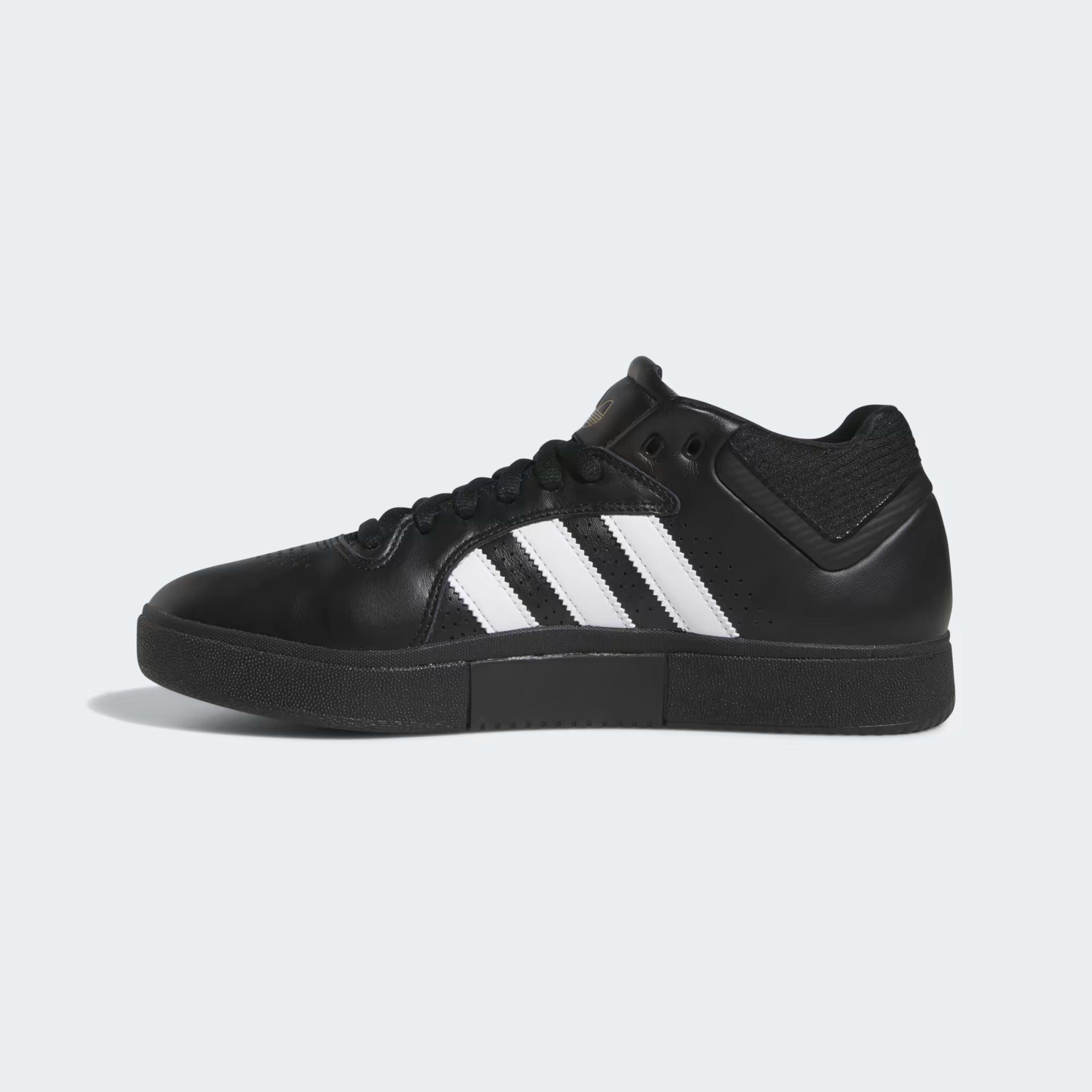 아디다스 오리지널스 타이션 코어 블랙 골드 메탈릭 IG5270 | ADIDAS ORIGINALS - 슈프라이즈