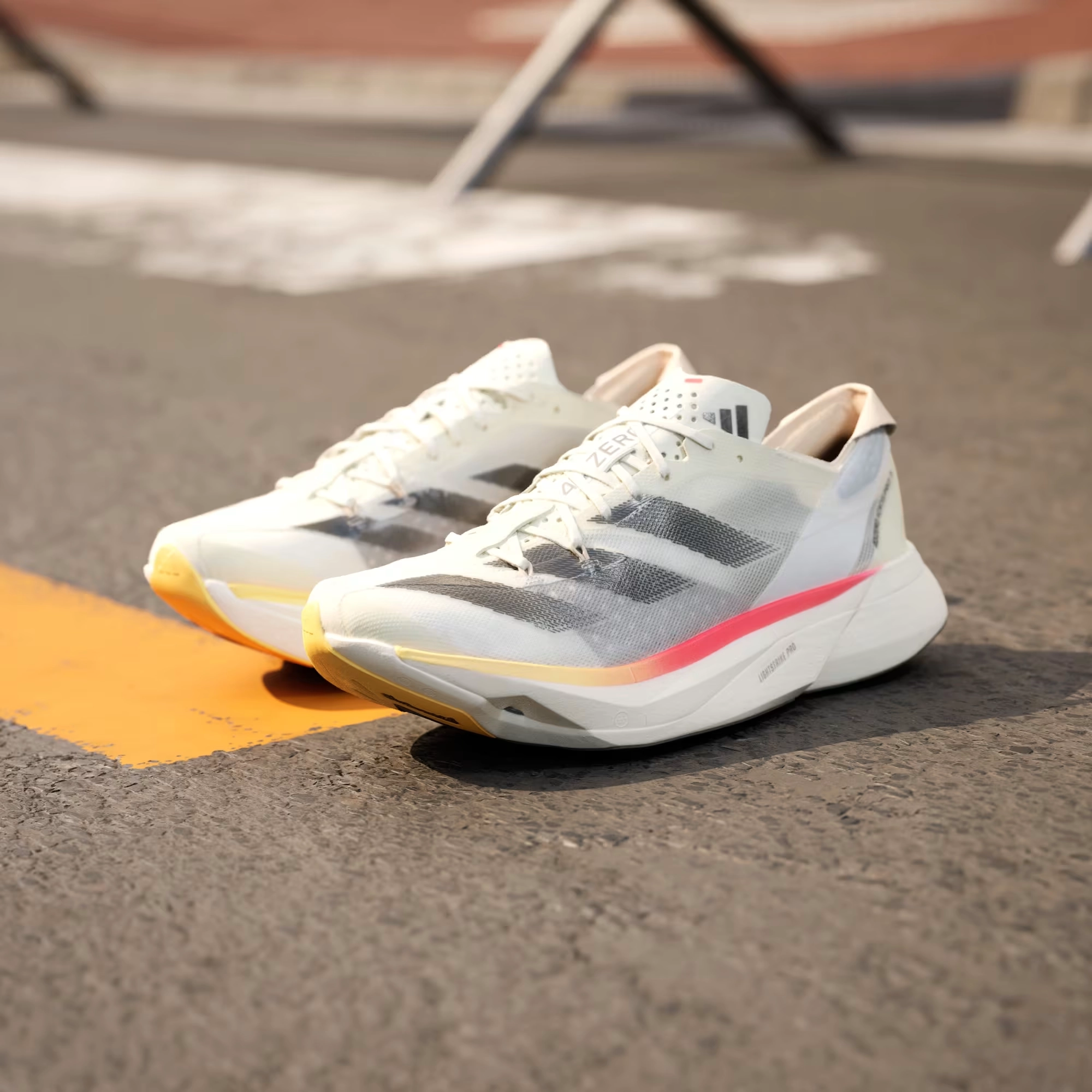 아디다스 아디제로 아디오스 프로 3 M 아이보리 IG6442 | ADIDAS - 슈프라이즈