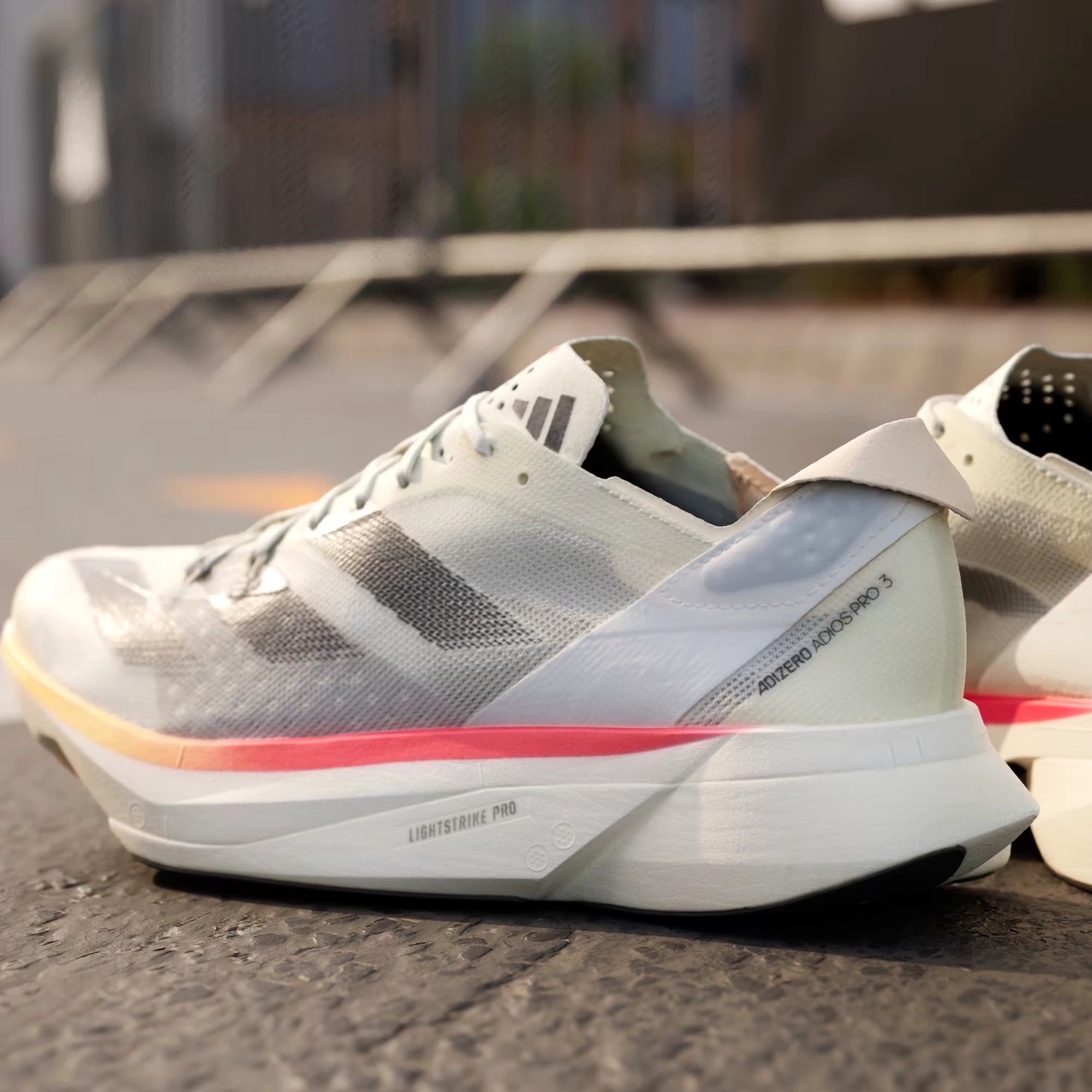 아디다스 아디제로 아디오스 프로 3 M 아이보리 IG6442 | ADIDAS - 슈프라이즈