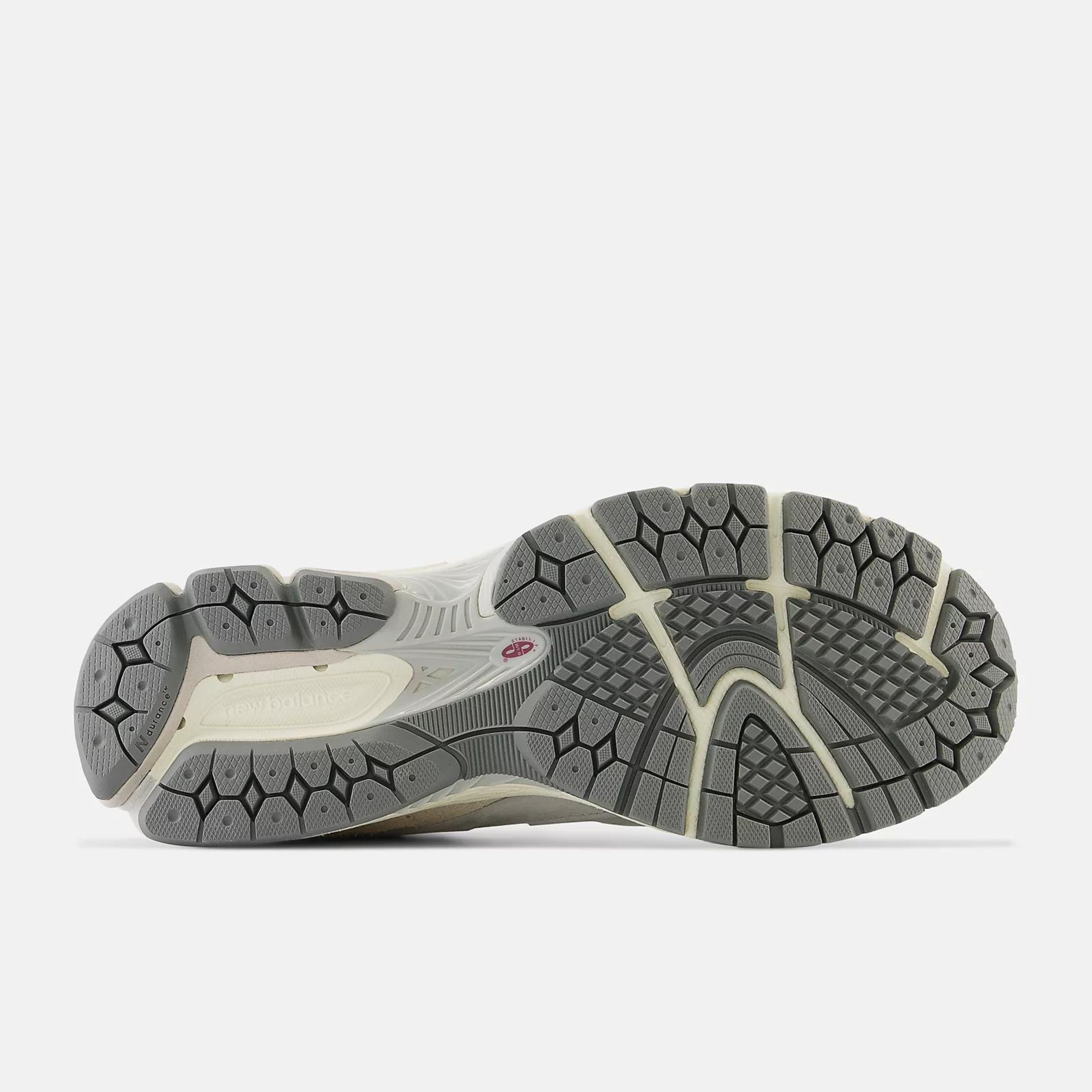 뉴발란스 2002R 콘크리트 슬레이트 그레이