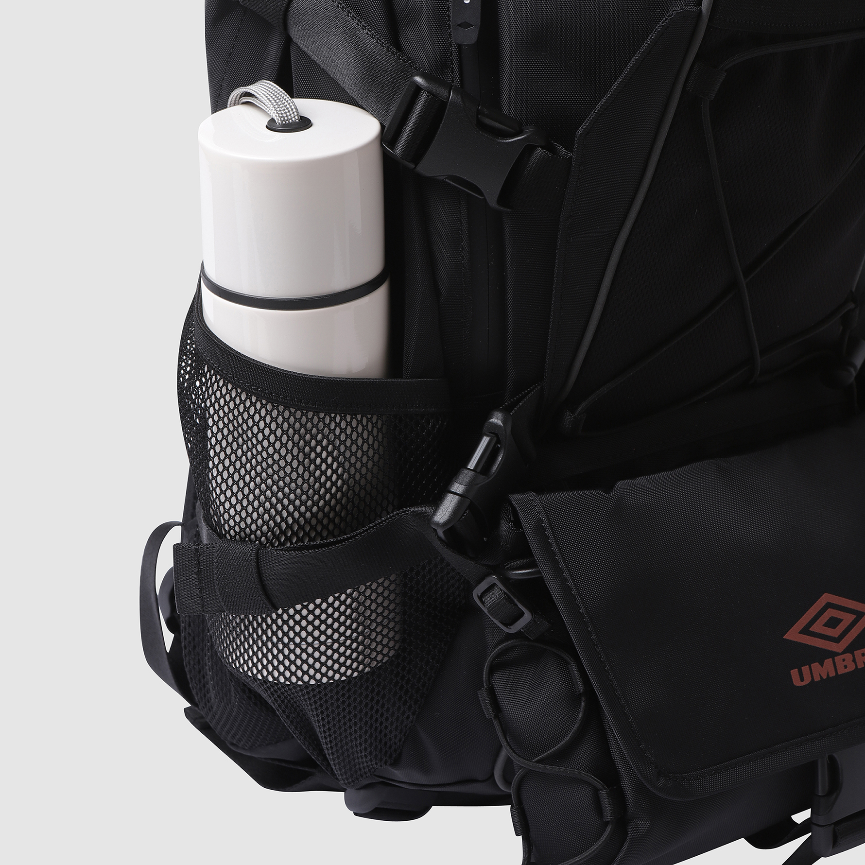 언더마이카 x 엄브로 투웨이 백백 (23L)