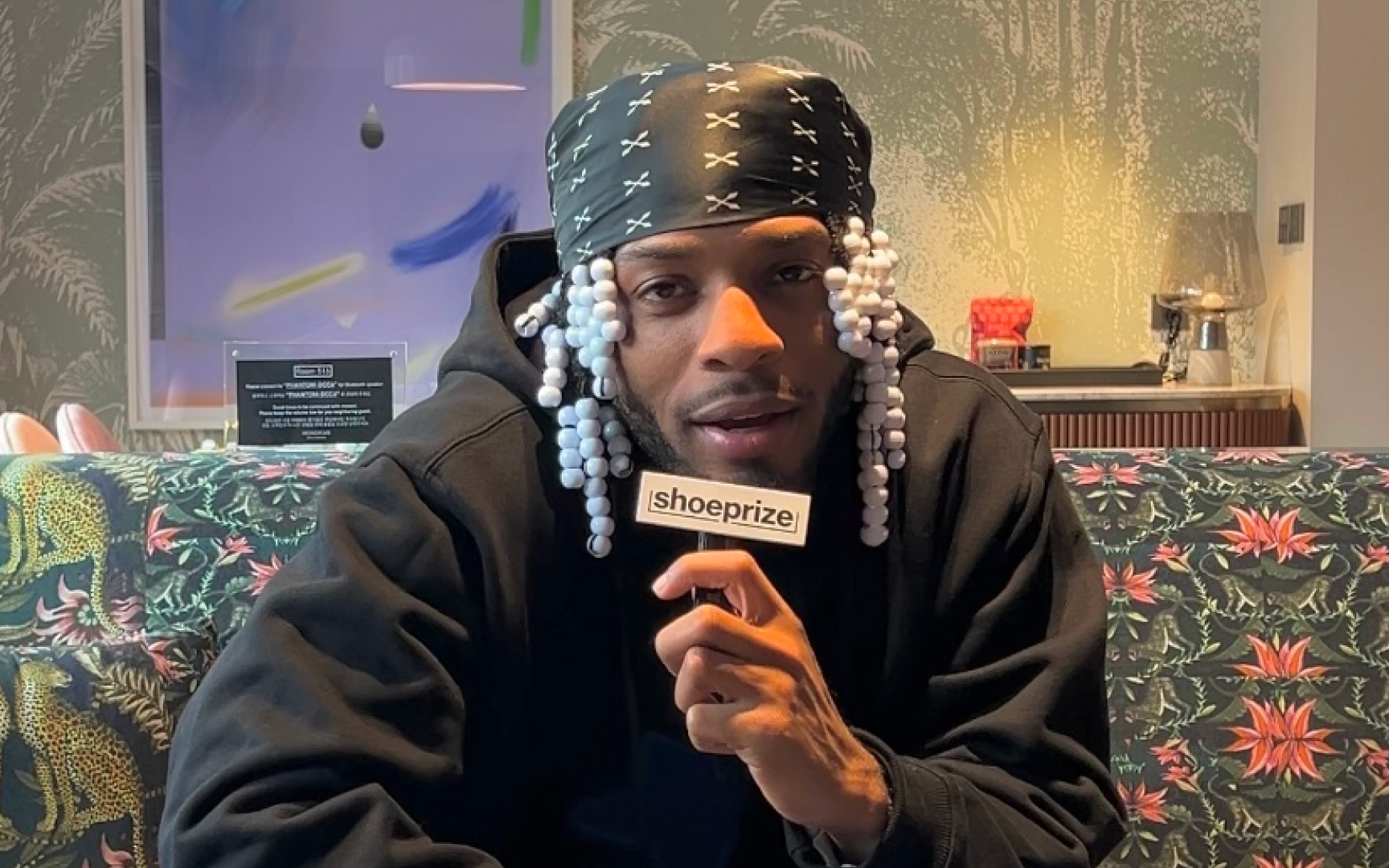 ‘GOATED’의 아이콘, 신곡과 함께 돌아온 아르마니 화이트와의 인터뷰