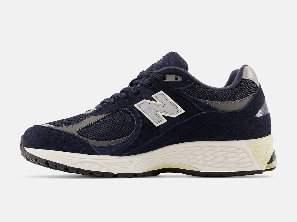 뉴발란스 M2002R 3종 국내 발매 정보 - 슈프라이즈 컬처