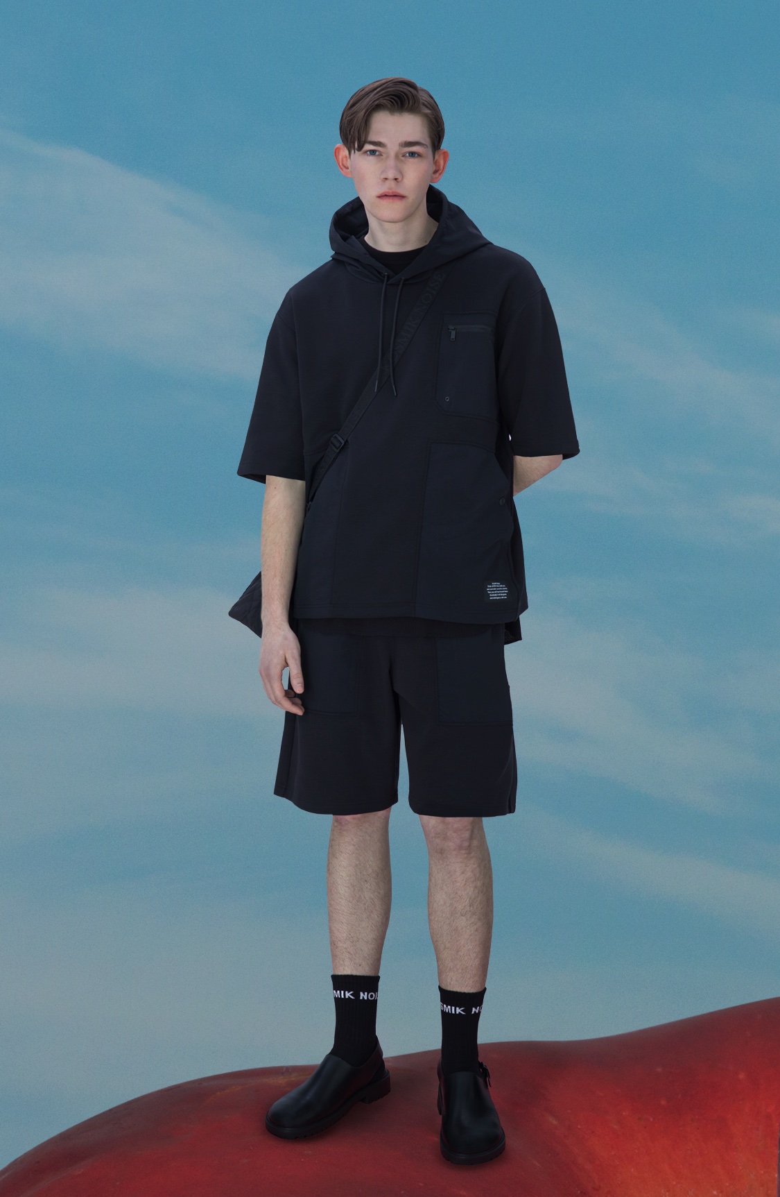 언더커버 x GU, 'KOSMIK/NOISE' 컬렉션 발매 정보 - 슈프라이즈 컬처